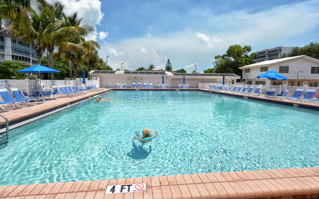 Aloha Kai in Siesta Key : Condos for Sale Near Sarasota