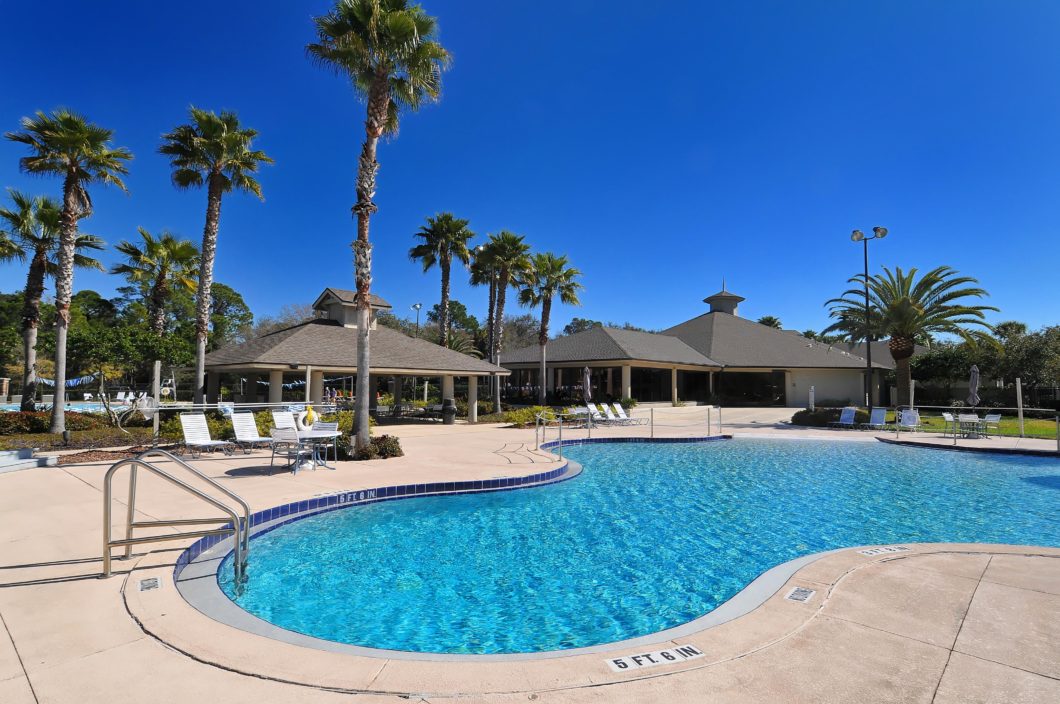 Country Club at Lakewood Ranch Pool - Sarasota Real Estate