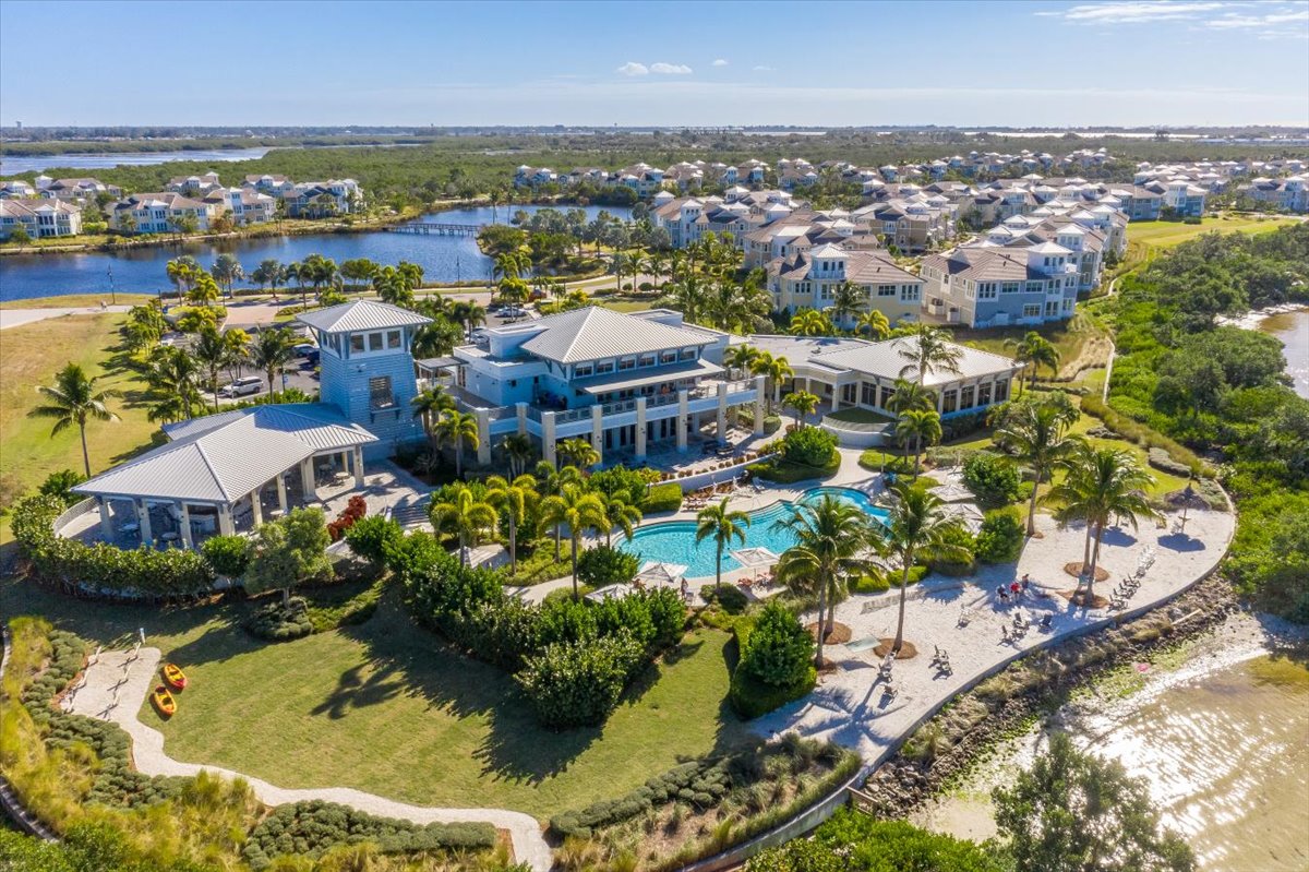Harbour Isle Condos for Sale in Bradenton Florida